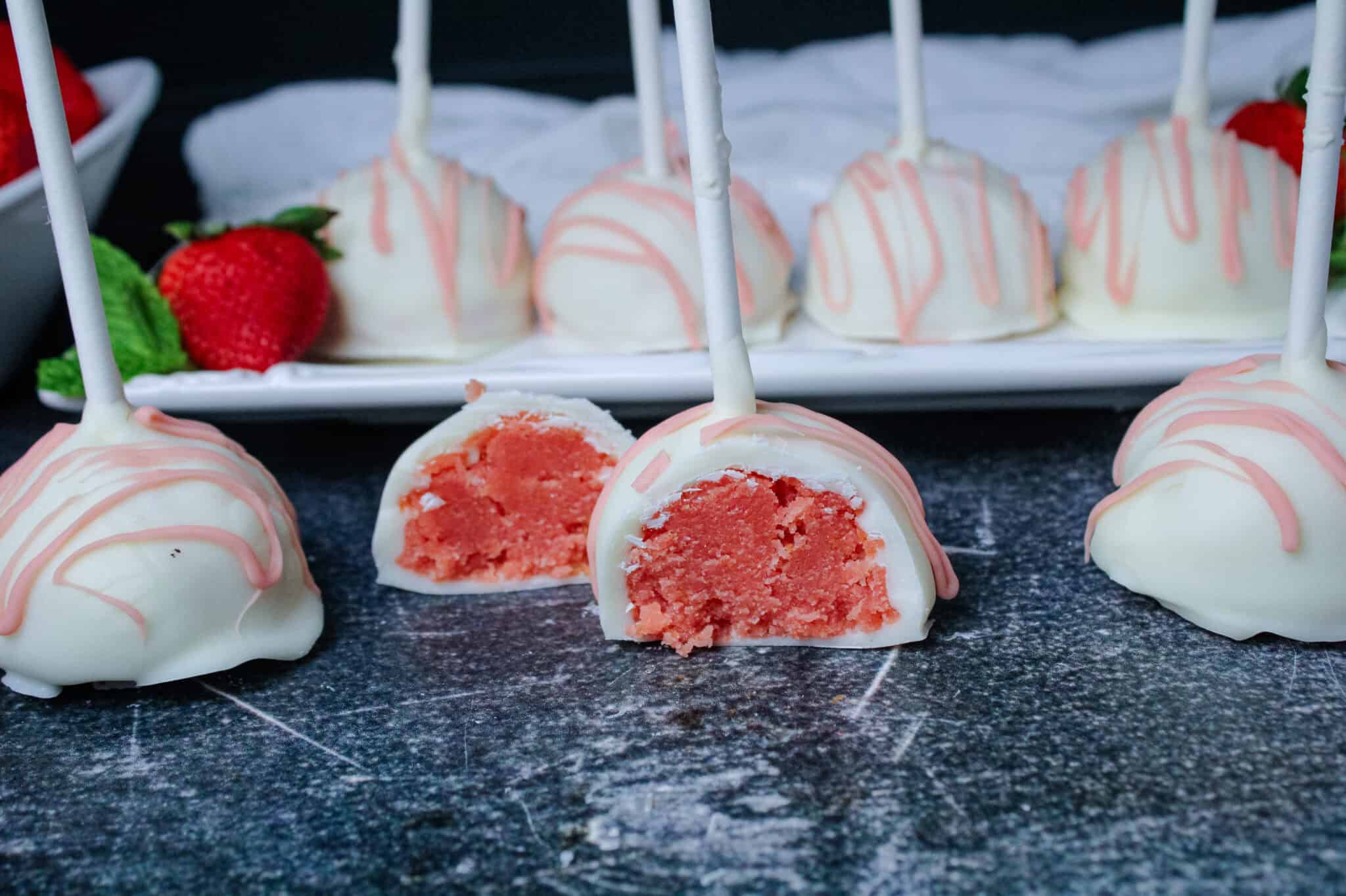 Strawberry Cake Pops